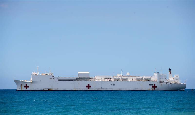 Llega a Puerto Rico el barco hospital USNS Comfort para ayudar en las ...
